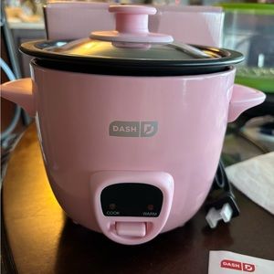 Dash of Pink | Kitchen | New In Box Mini Rice Cooker With Warmer | Poshmark